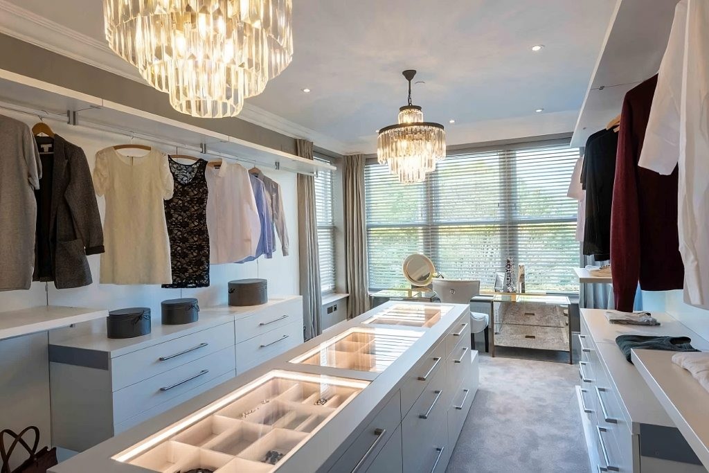 Walk in like Beckham! Achieve your Dream Walk-In Wardrobe